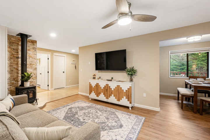 Cozy Townhouse In Juneau - Juneau, AK