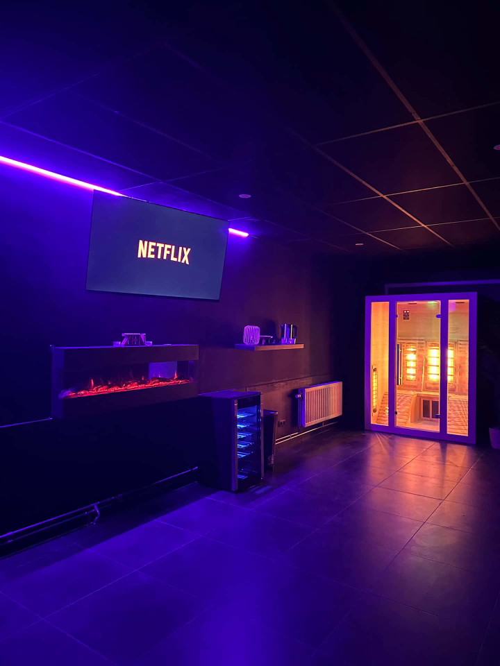 Spa Privatif Luxe Avec Jacuzzi Sauna Romantique - Charleroi