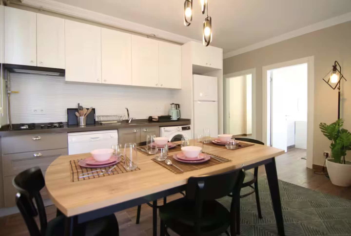 Bright 2br Apartment | Golden Horn Access - Fatih