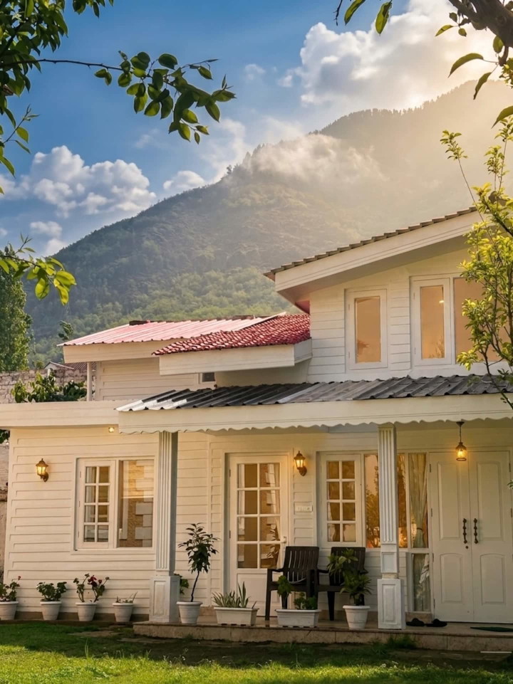 Shalimar Heights - Srinagar