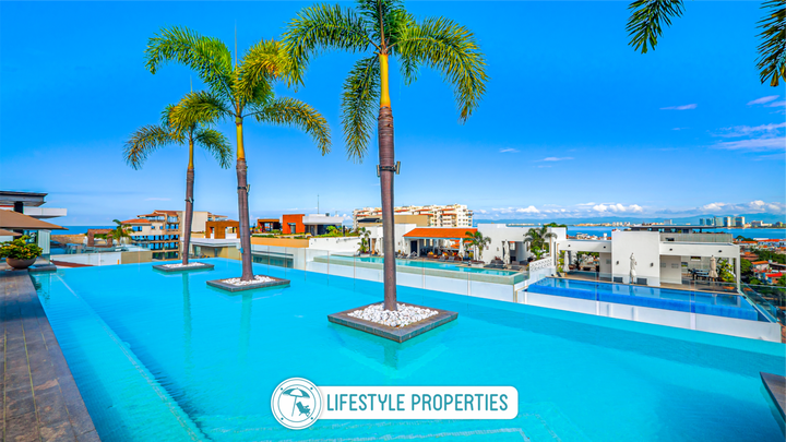 Luxury 1 Br W/ Workspace & Gym - Puerto Vallarta