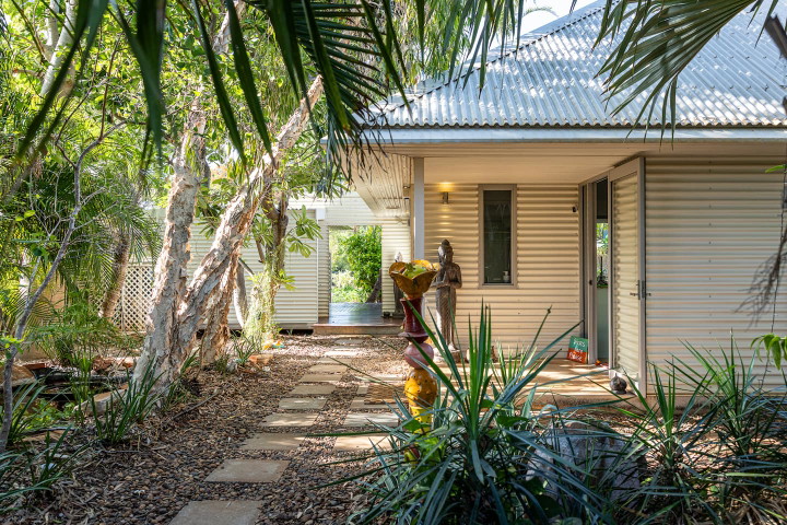 Bird Haven Lodge Tropical Luxury And Serenity - Broome