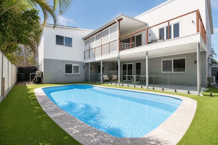 Beachside Entertainer's Dream | Spacious Luxe Home - Mooloolaba