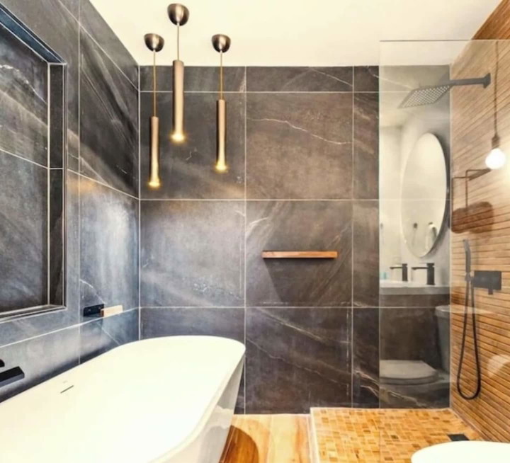 Icy Mini Split Added, Luxury, Walk To Washington St, Ev, Movie Room, Spa Bath - Harpers Ferry, WV