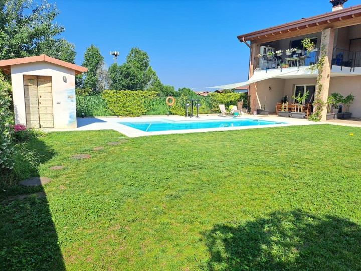 Villa, Heated Pool, Fishing Lake And Tennis - Fontanella