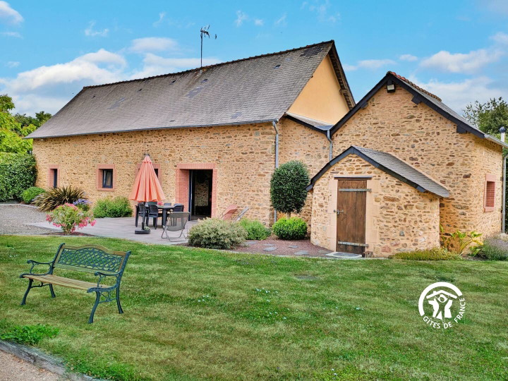 Gîte Cossé-le-vivien, 4 Pièces, 6 Pers. - Mayenne