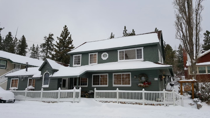 # 4 Very Large Studio Unit. King Bed - Big Bear Lake, CA