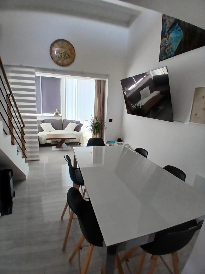 Duplex Contemporain Avec Suite Parentale - Cogolin