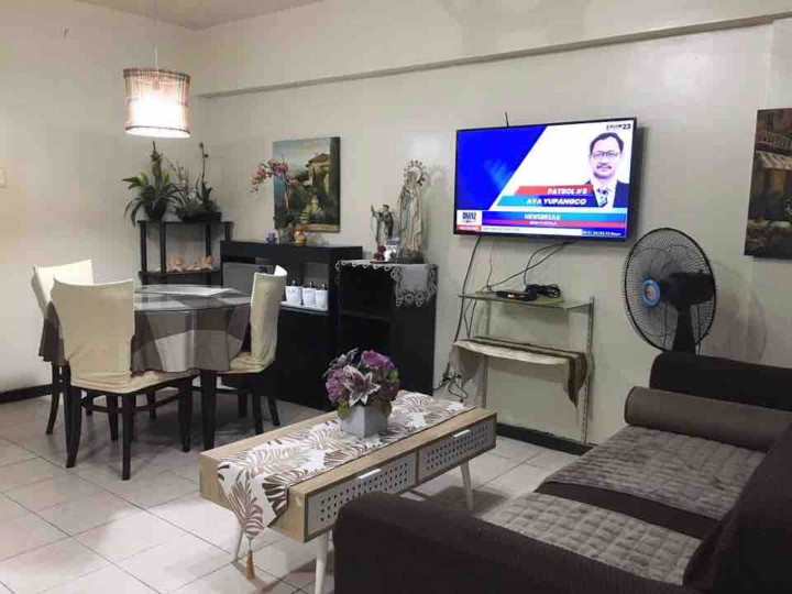 Cozy 2br Condo+smart Tv+50mbps Pldt+matic Wmachine - Antipolo
