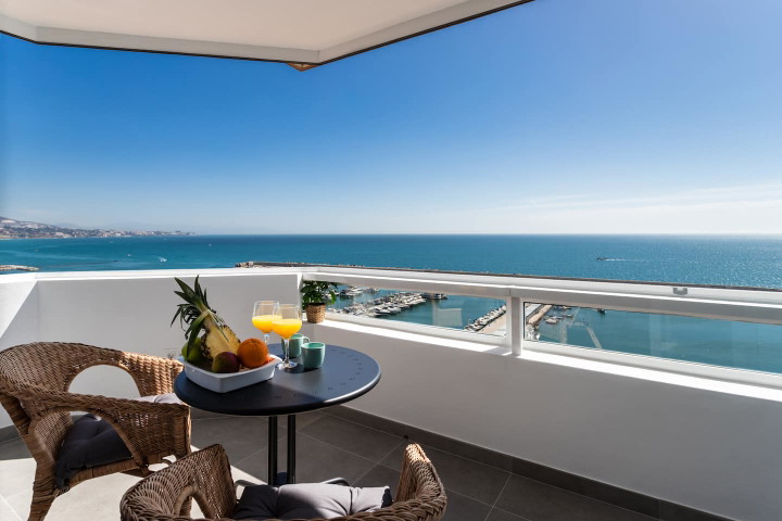 Sur Suites Palmeras, Appartement Familial 12 - Fuengirola