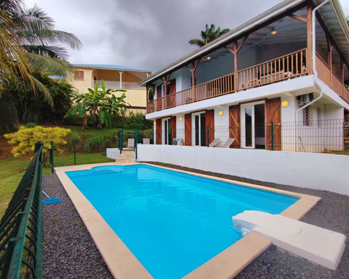 Grande Villa 5 Chambres, Piscine Et Vue Mersofaïa - Guadeloupe