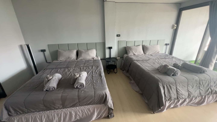4th Floor Private Hostel Room + Dedicated Toilet - Ayutthaya