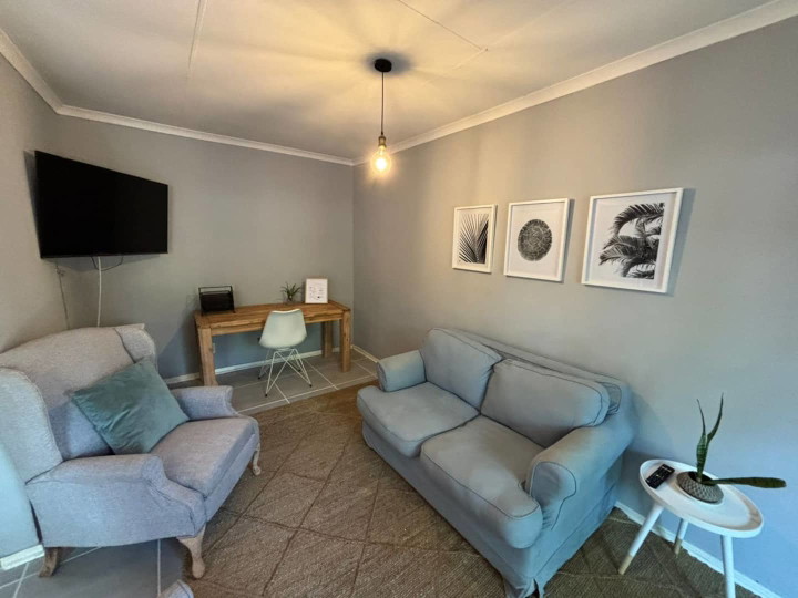 Pet Friendly 1-bedroom Cottage, Spacious & Secure - Randburg