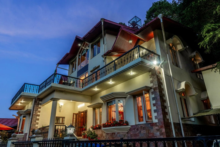 3bhk Villa | Entertainment Room | View | Near Lake - ナイニタール