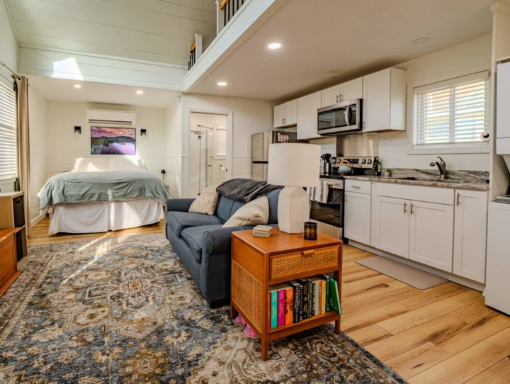 Lake George Luxury Cabin (Alcove Studio) - Lake George, NY