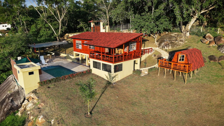 In The Madera House - Anapoima - Anapoima