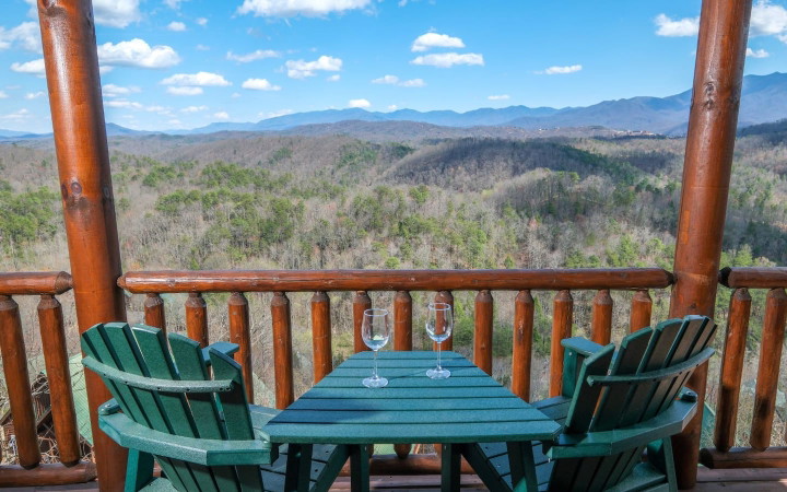 Deer Leap - Pet-friendly, Mountain Views - Sevierville, TN