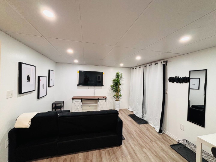 Tovah Suite- Central, Private & Peaceful! - Winnipeg