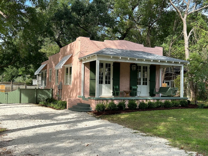 Coastal Cottage - Fairhope, AL