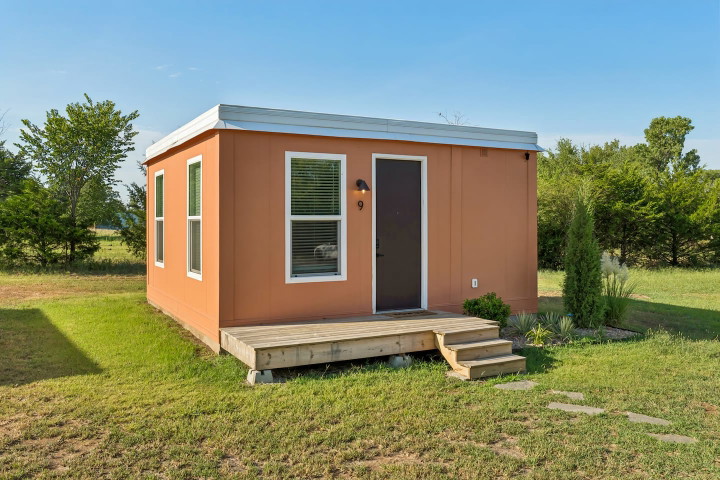 Modern Boxabl Casita | Stillwater Ok | Pasadera 9 - Stillwater, OK