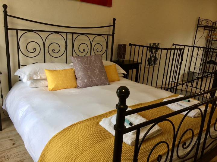 Cosy Cornish Bolt Hole, Pet Friendly - England