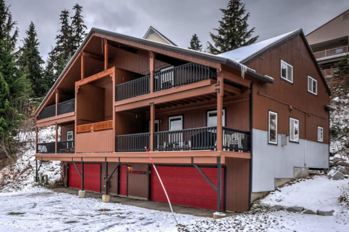 Ski In/out, 4bed/4bath With Hot Tub And Lake Views - Idaho (State)