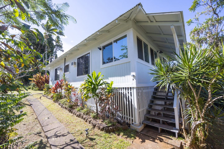 The Haven Cottage Villas - 3 Cottage Compound - Hilo, HI