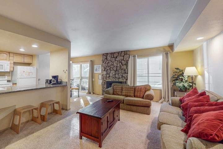 Horizons 4 131 Corner Condo, 40 Mi To Yosemite - Mammoth Lakes, CA