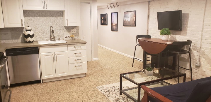 Two Bedroom Modern Apt In The Heart Of Dc - State of Washington