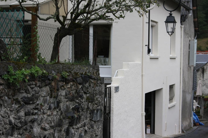 Saint-beat-lez  Maison De Village - Le Mourtis