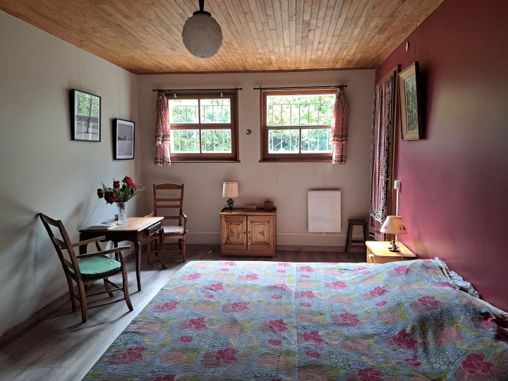 Chambre à Yvoire, Avec Bureau Et Terrasse Vue Lac. - Yvoire
