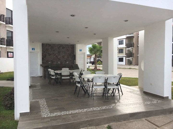 Clean And Comfortable House / Apartment, One Floor 2 Bedrooms - Mazatlán