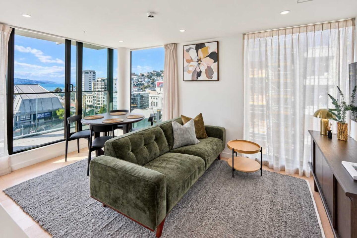 Central Te Aro 2br With Balcony & Indoor Pool - Wellington