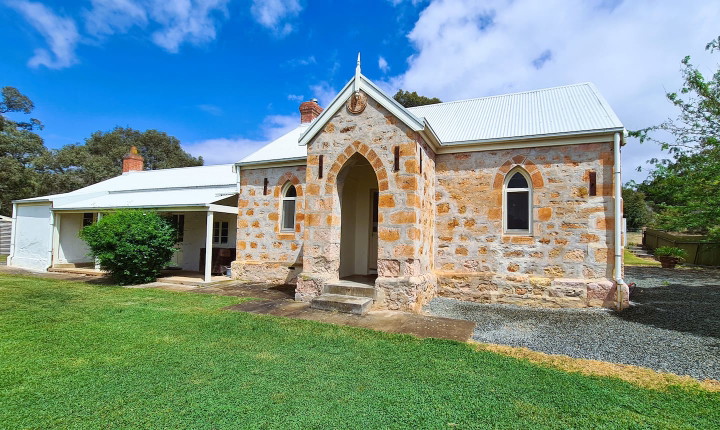 Council Chambers, Bungaree Station, Clare Valley - Blyth