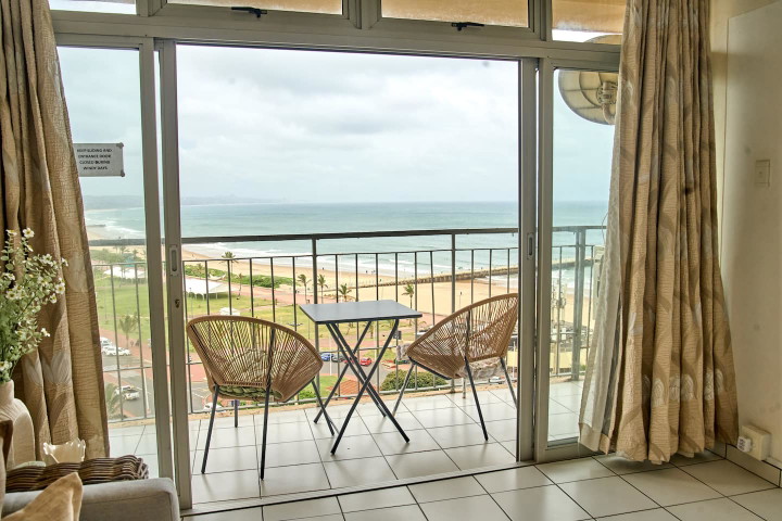 4 Sleeper Apartment On Durban Beachfront - Durban