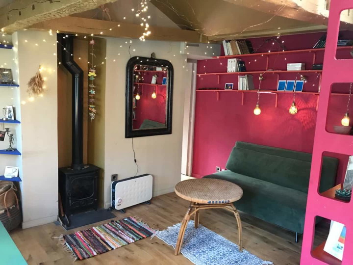 Attic Apartment, Atypical And Charming - Paris