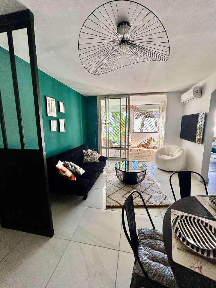 Appartement Rénové 2 Chambres, Plage 10 Min à Pied - Saint-Gilles les Bains