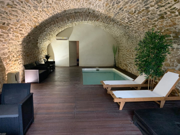 Mas 12 Pers - Piscines Intérieure & Extérieure - Bagnols-sur-Cèze