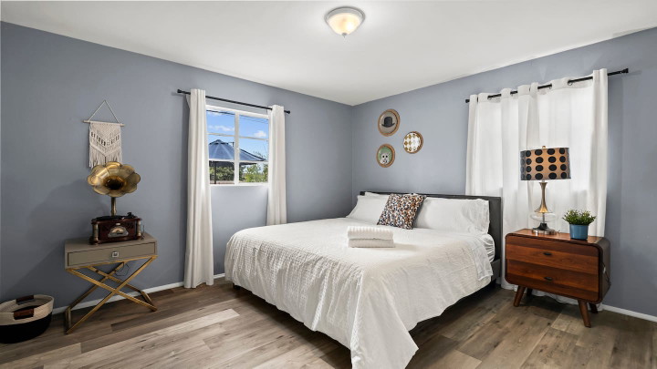 Designer Home | 3br 1ba | Pool | Fully Furnished - Azusa, CA