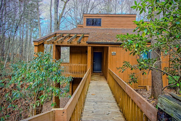 Pet-friendly Blue Ridge Stay W/ Resort Perks - Cashiers, NC
