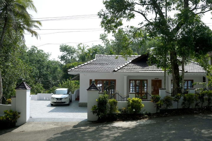 Happy Homes 
Beautiful 3bhk Home In Pala - Pala