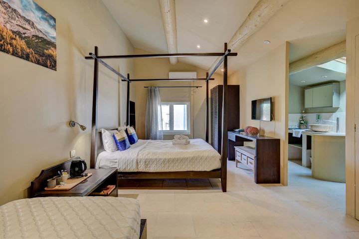Chambre Triple Superieure Shangaï - Lourmarin