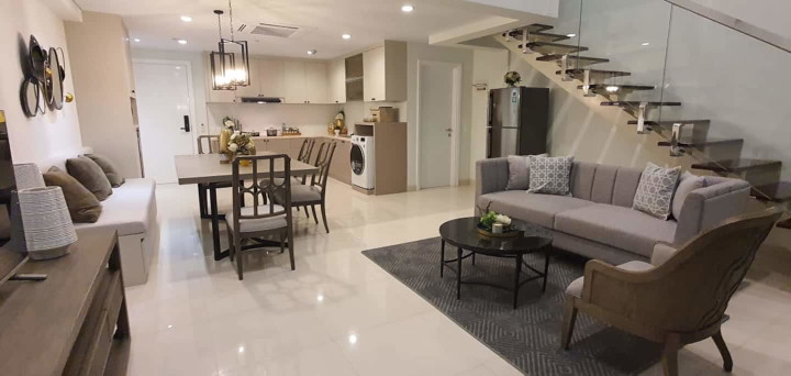 Suite Room Small Office Home Apt Mall Ciputra Wrld - Indonesien