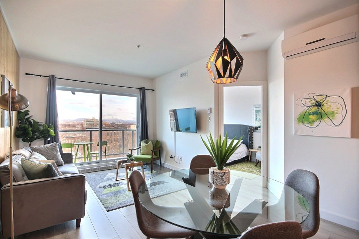 Hotel At Home - The Urban Experience And Parking - Levis
