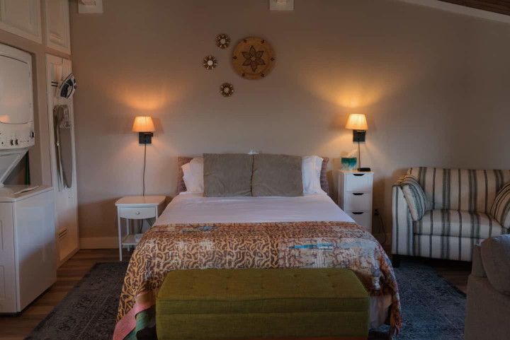 Dreaming Bear Suites 1 - Sitka, AK