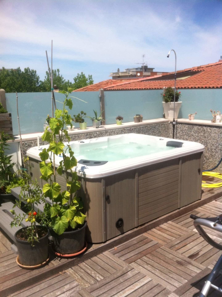 Attico Con Jacuzzi A Villamarina - Cesenatico