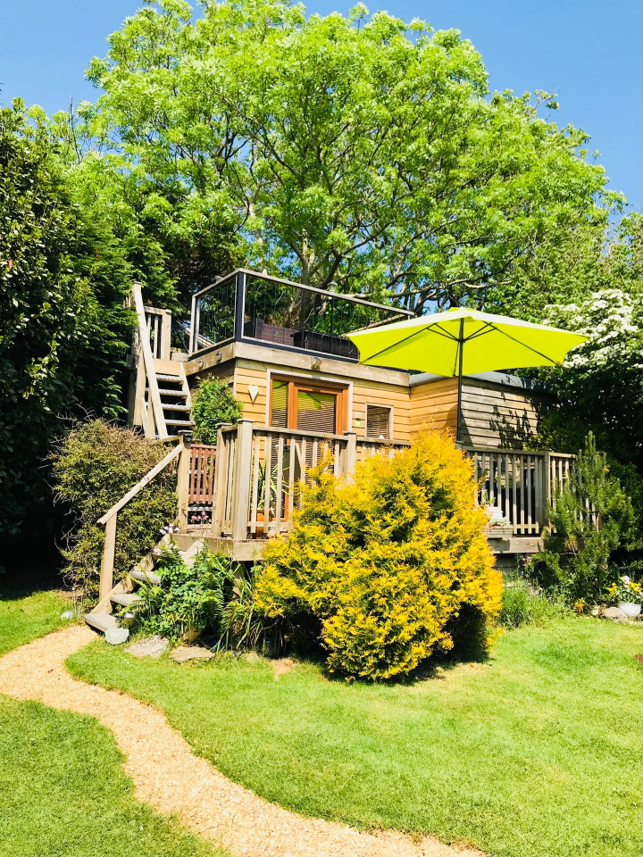 Island View Cabin - Tenby - Romantic Cabin For 2. - Tenby