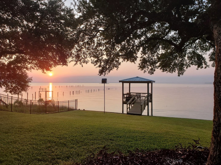 Sunrise Bay Cottage - Mobile, AL