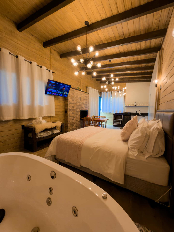 Cabana Azaléia - Alto Padrão Com Banheira De Hidro - Nova Veneza