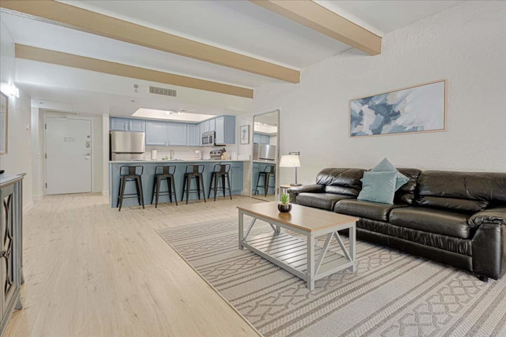 Peaceful, Elegant Condo-exclusive Resort Pool Pass - Scottsdale